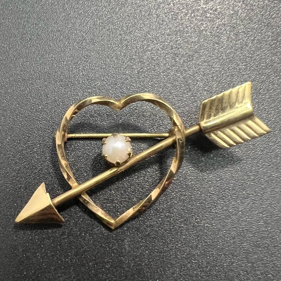 Jewelry | Vintage Balron 12 12k Gold Filled Open Heart With Arrow Pearl ...